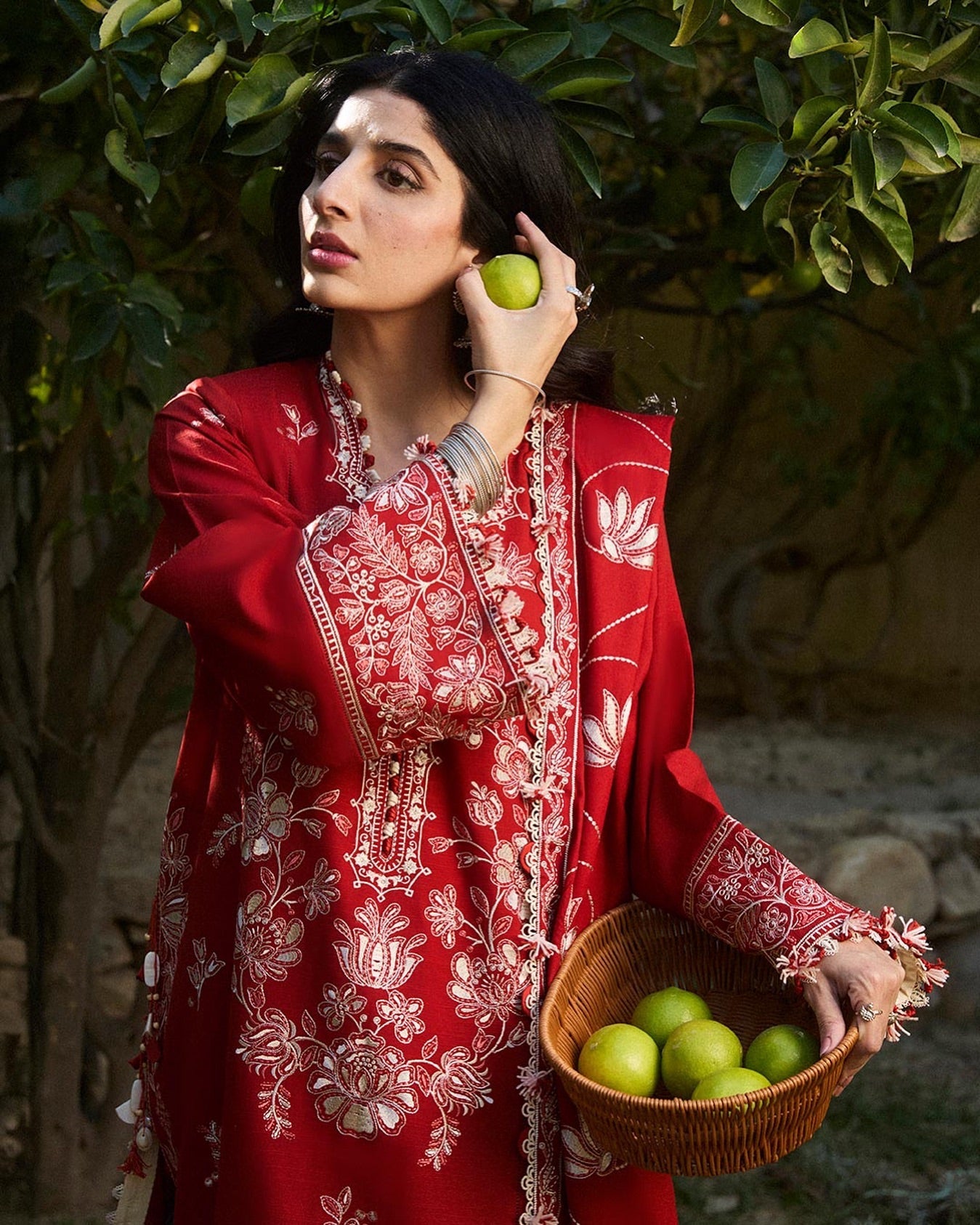 ZAHA- UNSTITCHED WINTER EDIT'24 – Heer Rang Studio