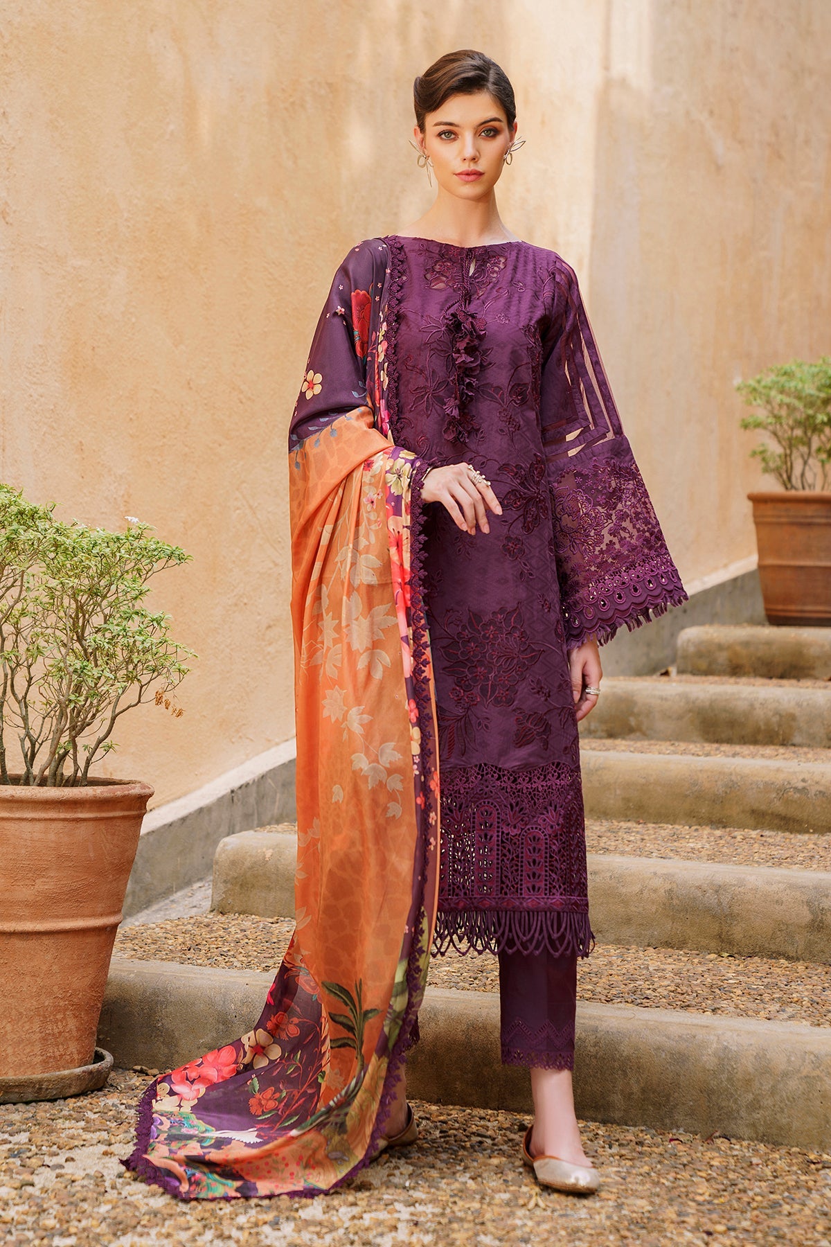 Online boutique of Pakistani clothing brands and designer's Dresses ...