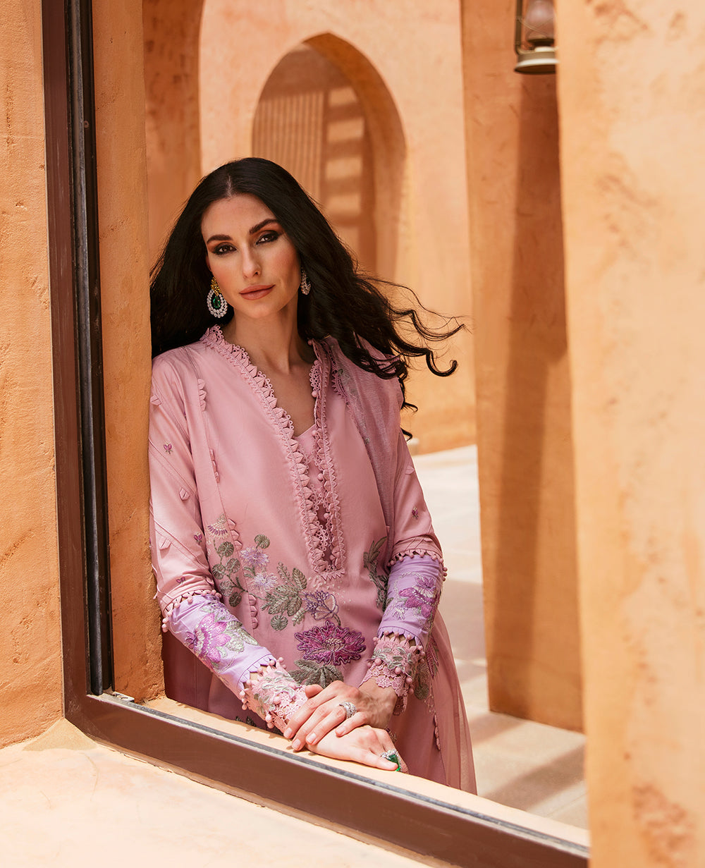 Republic Womenswear – Heer Rang Studio