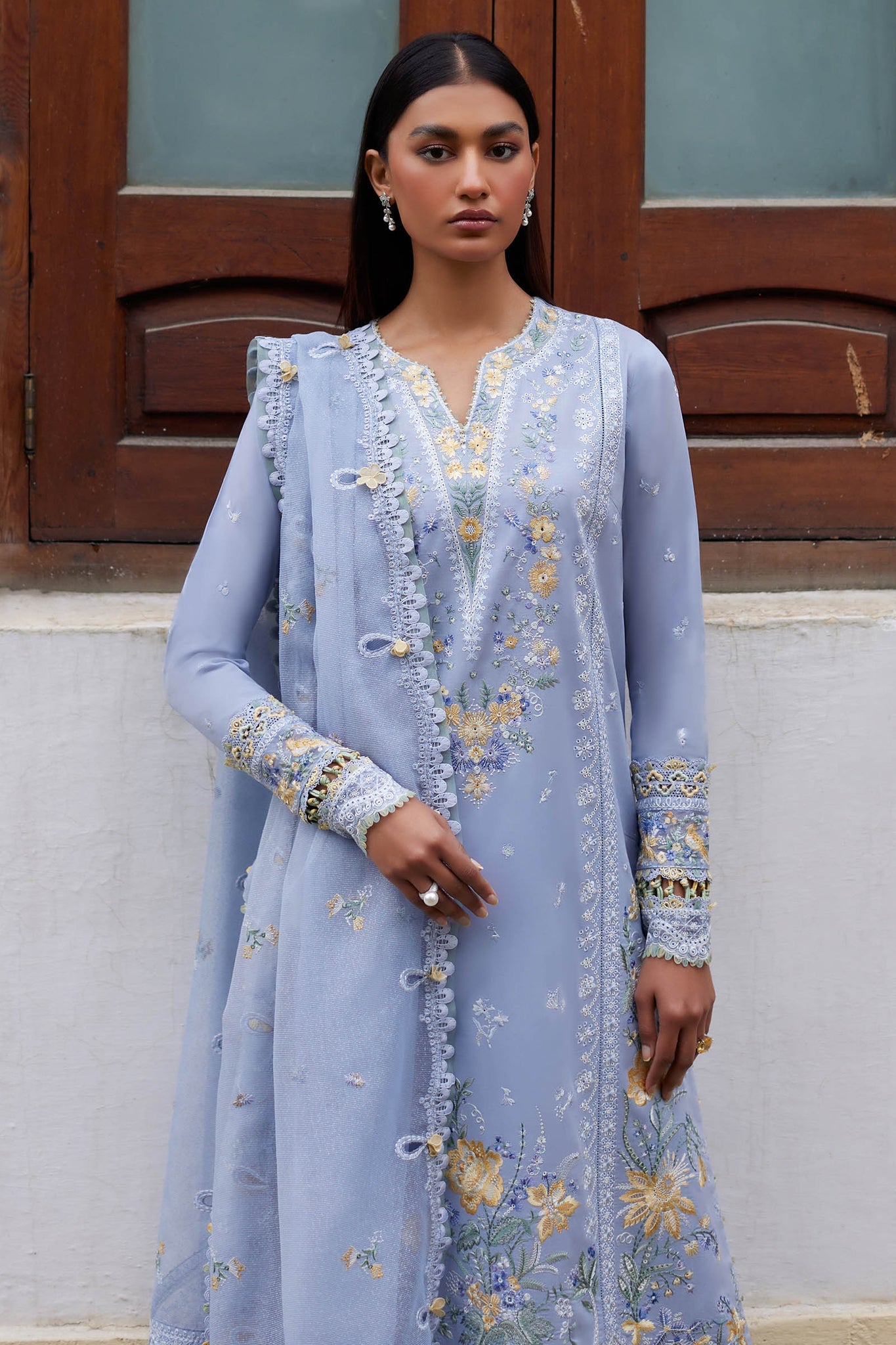 MINA (EL24-01 A) – Heer Rang Studio