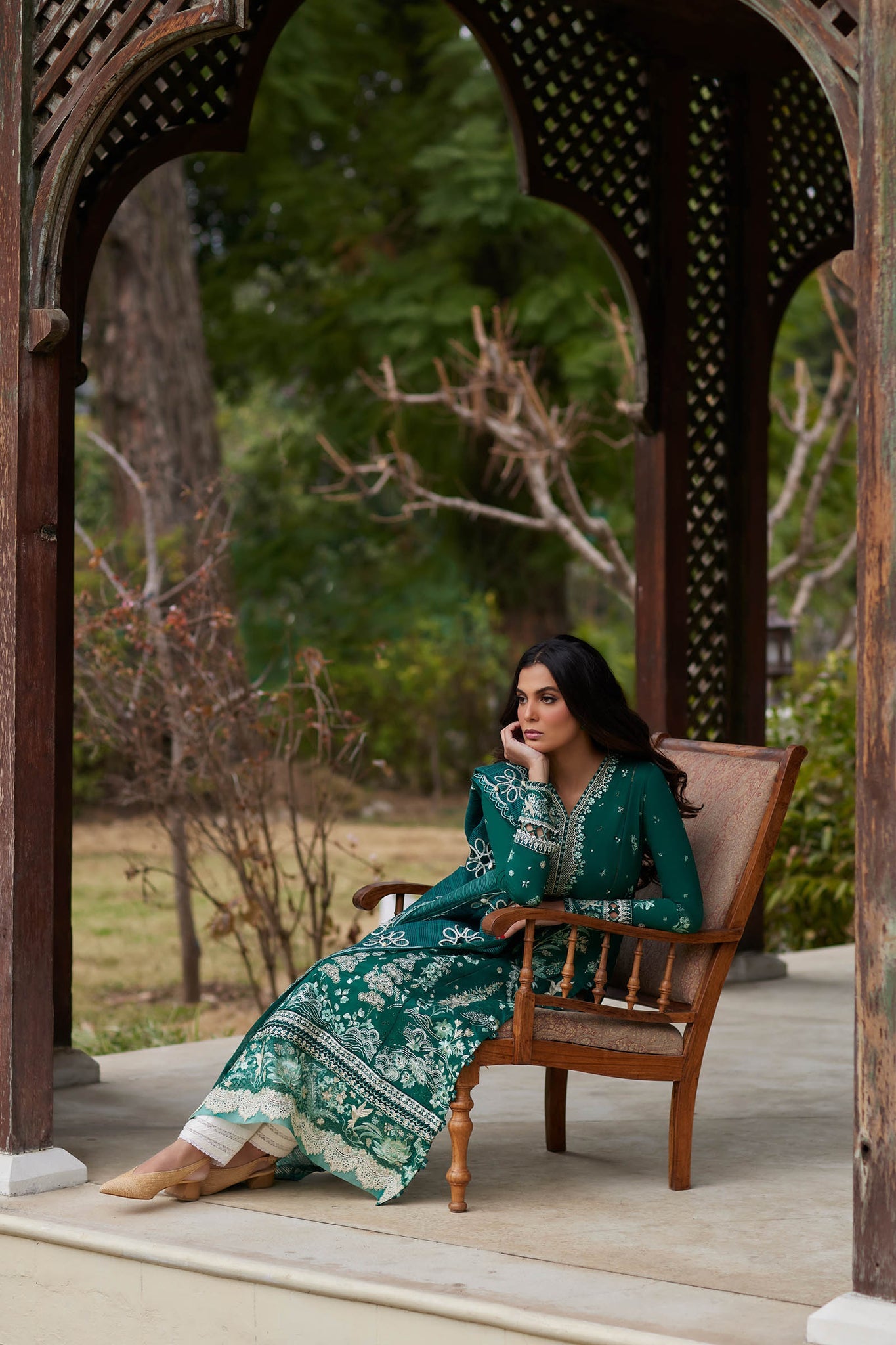 NEDINE (EL24-02 A) – Heer Rang Studio