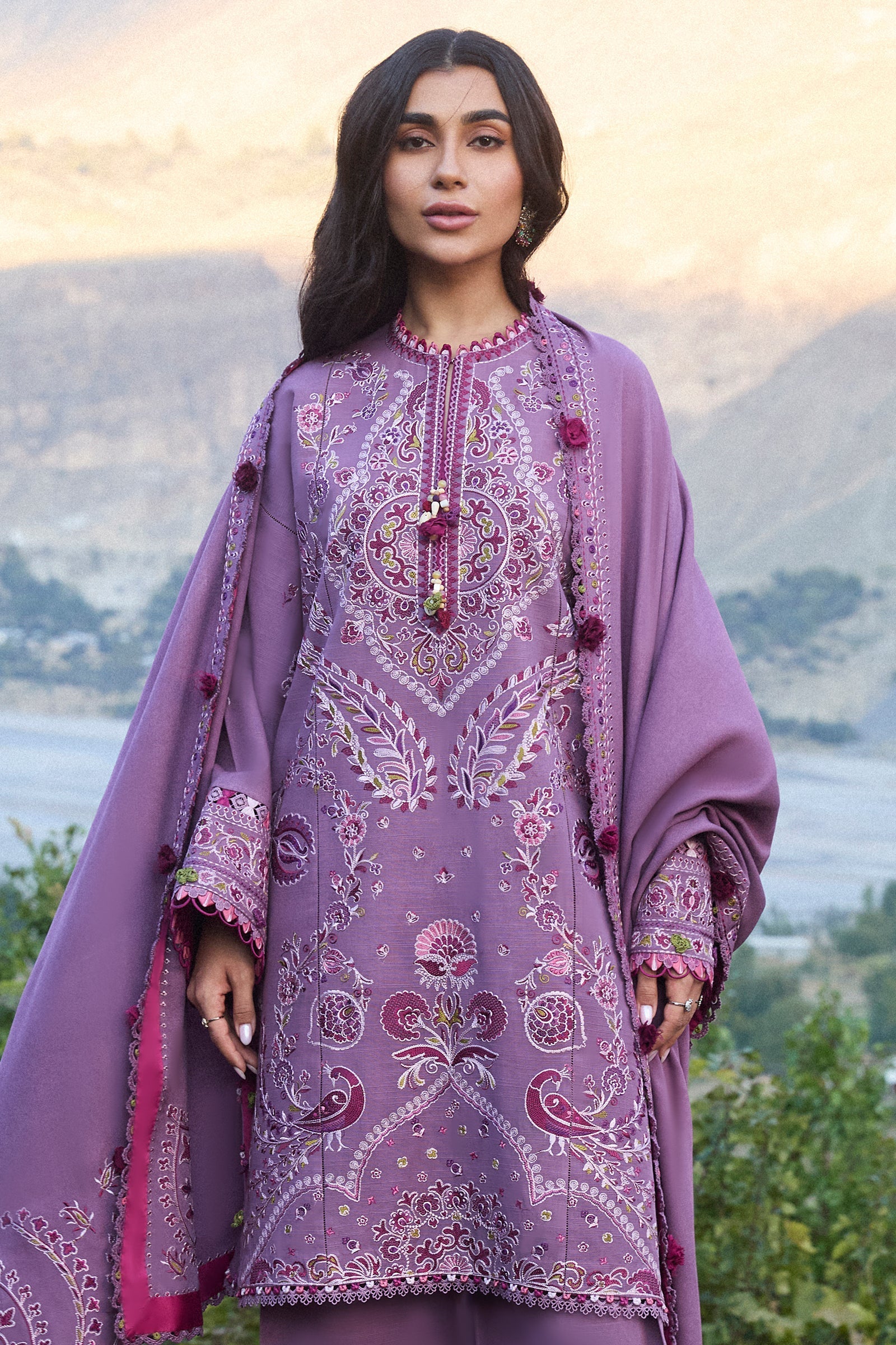 GULRANG (ZW24-13) – Heer Rang Studio