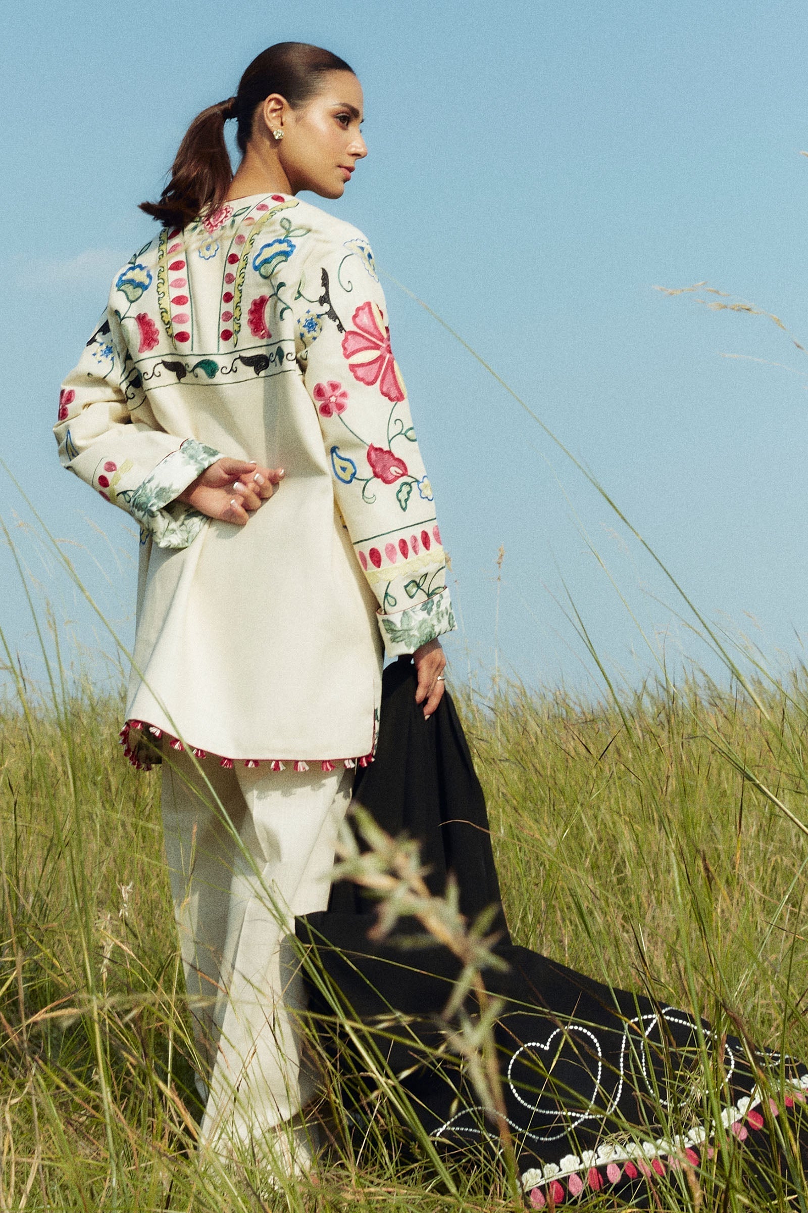 Moonstone-1A – Heer Rang Studio