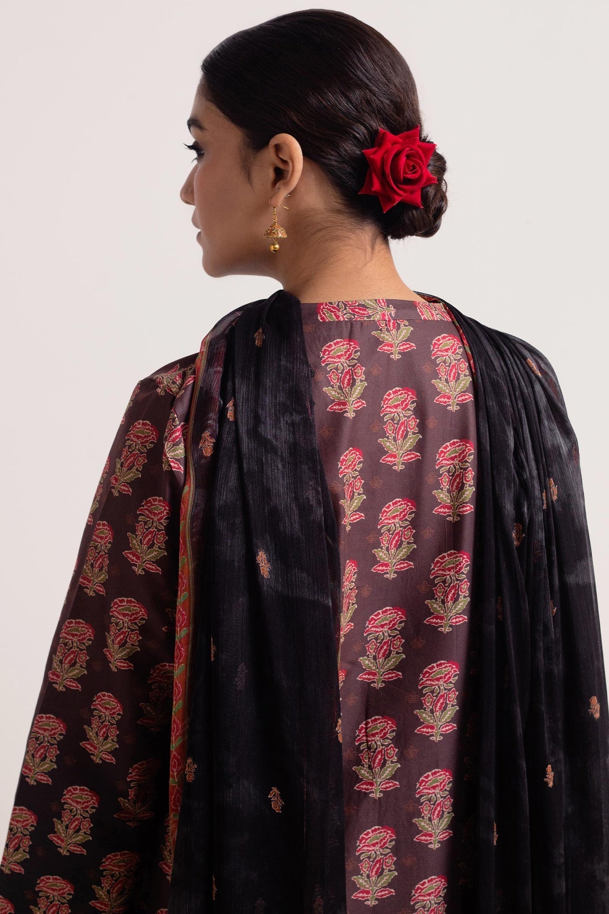 SURKH-D9 – Heer Rang Studio